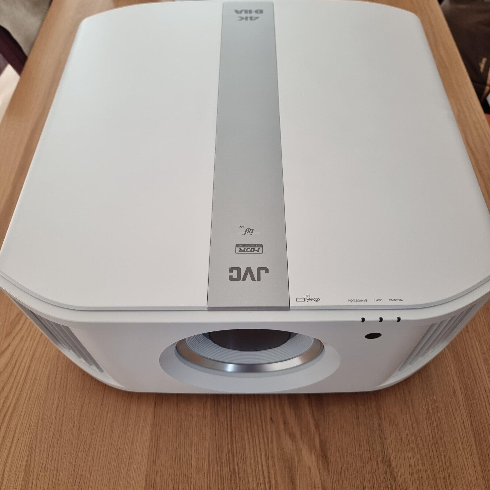 JVC DLA-N5 Weiss Projektor | Viva Kleinanzeigen