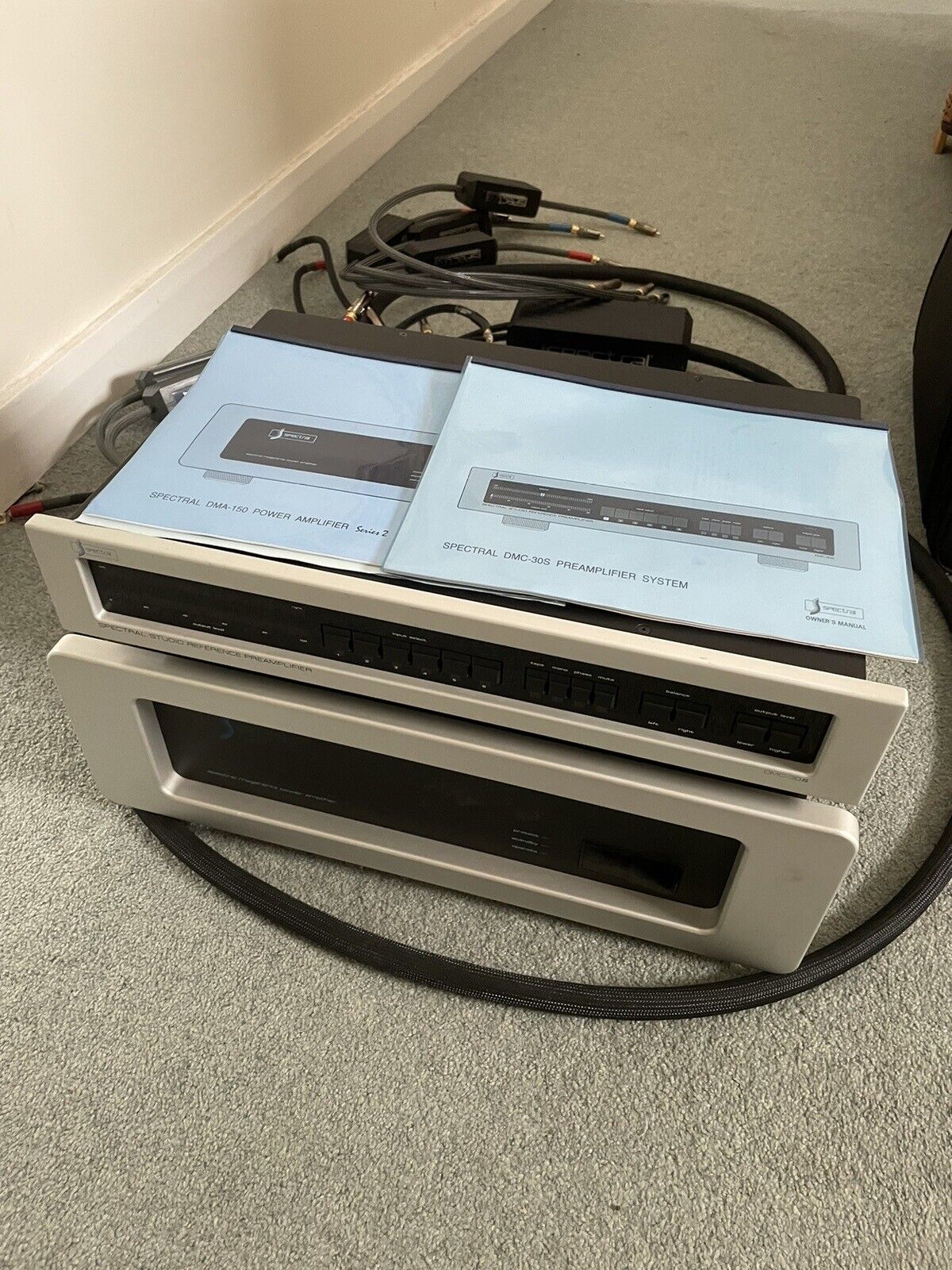 Spectral DMA-150 S2 + DMC 30S Verstärker | Viva Kleinanzeigen